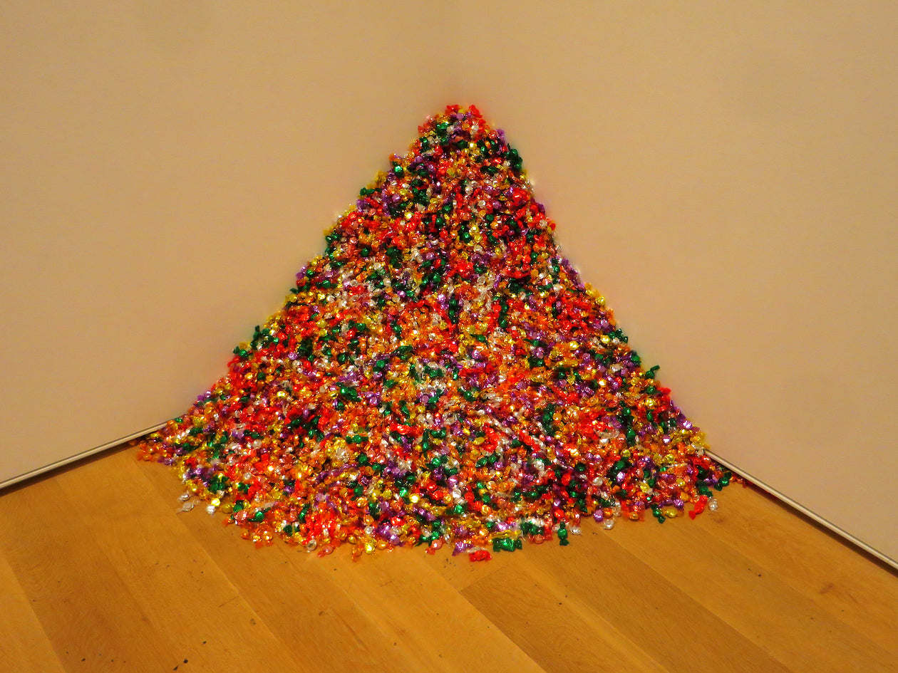 The Impactful and Viral Staying Power of Felix Gonzalez-Torres ...
